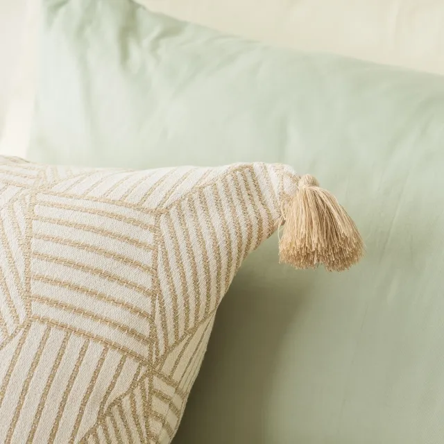 【hoi! 好好生活】組仿麻編織流蘇抱枕套45x45cm -菱格米含台製枕芯 - momo購物網 - 好評推薦
