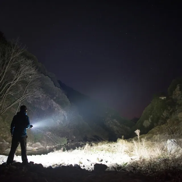 【Olight】錸特光電 X9R 限量琉璃藍 軍綠色(25000流明 強光高亮遠射手電筒) - momo購物網 - 好評推薦 -2023年7月