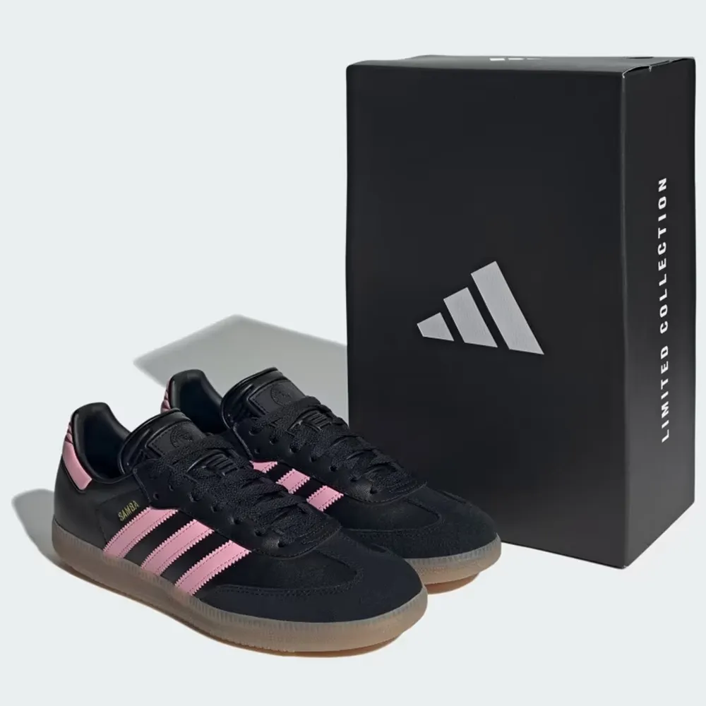 【adidas 愛迪達】SAMBA INTER MIAMI CF運動休閒鞋(IH8157 MIAMI CF客場配色室內足球鞋 BLACK x ...