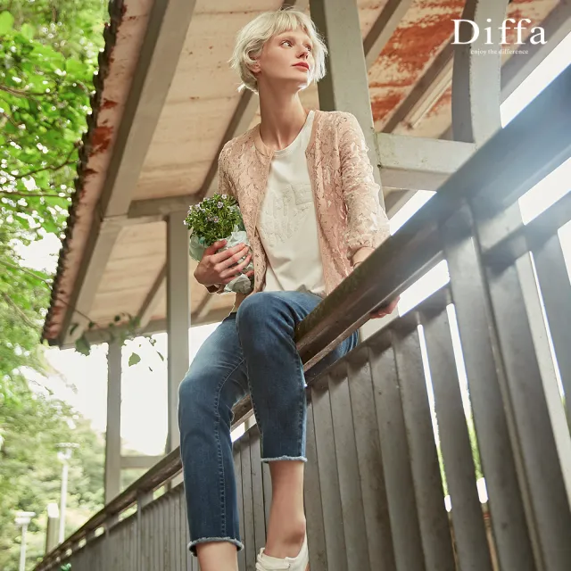 【Diffa】俐落剪裁設計牛仔長褲-女(丹寧) - momo購物網 - 好評推薦 -2024年9月