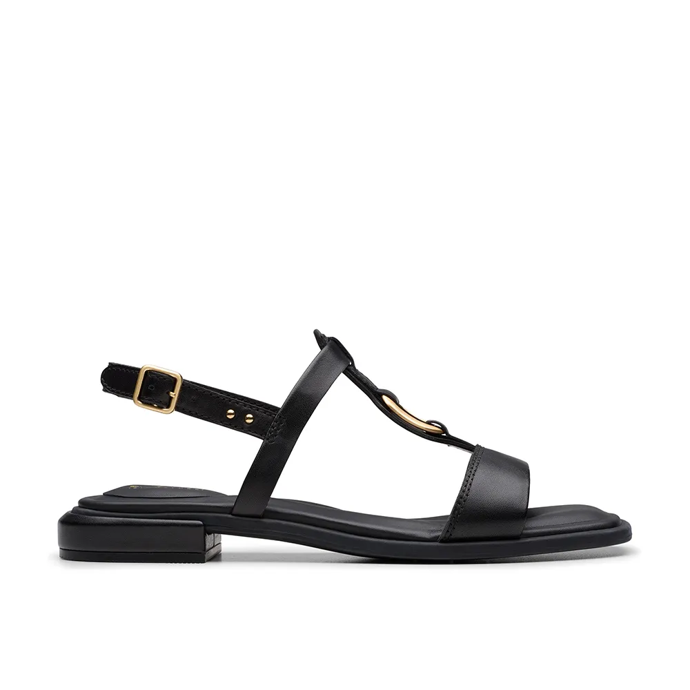 【Clarks】女鞋 Ariany Sling 現代感方頭金屬扣環涼鞋(CLF81240S) - momo購物網 - 好評推薦 -2025年4月